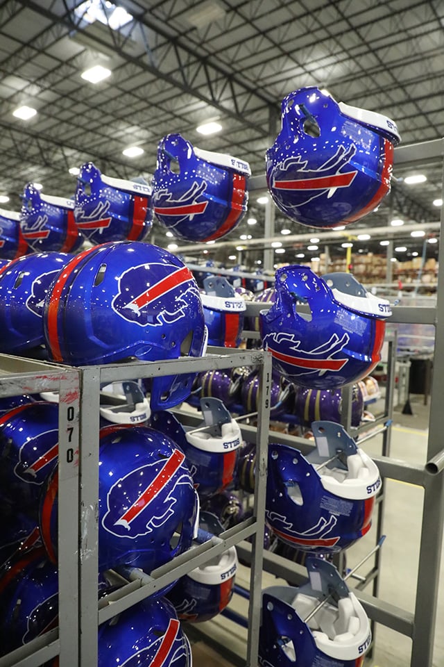 All 32 NFL teams are represented in all helmet styles. Additionally ...